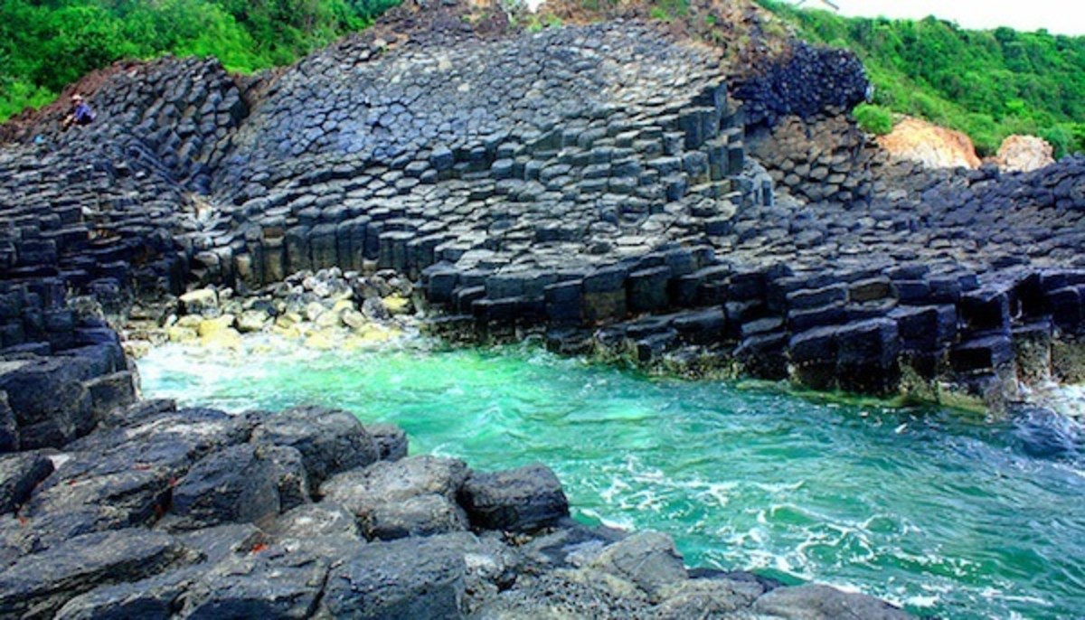 10 Amazing Columnar Basalt Formations- Incredible Manifestation of ...