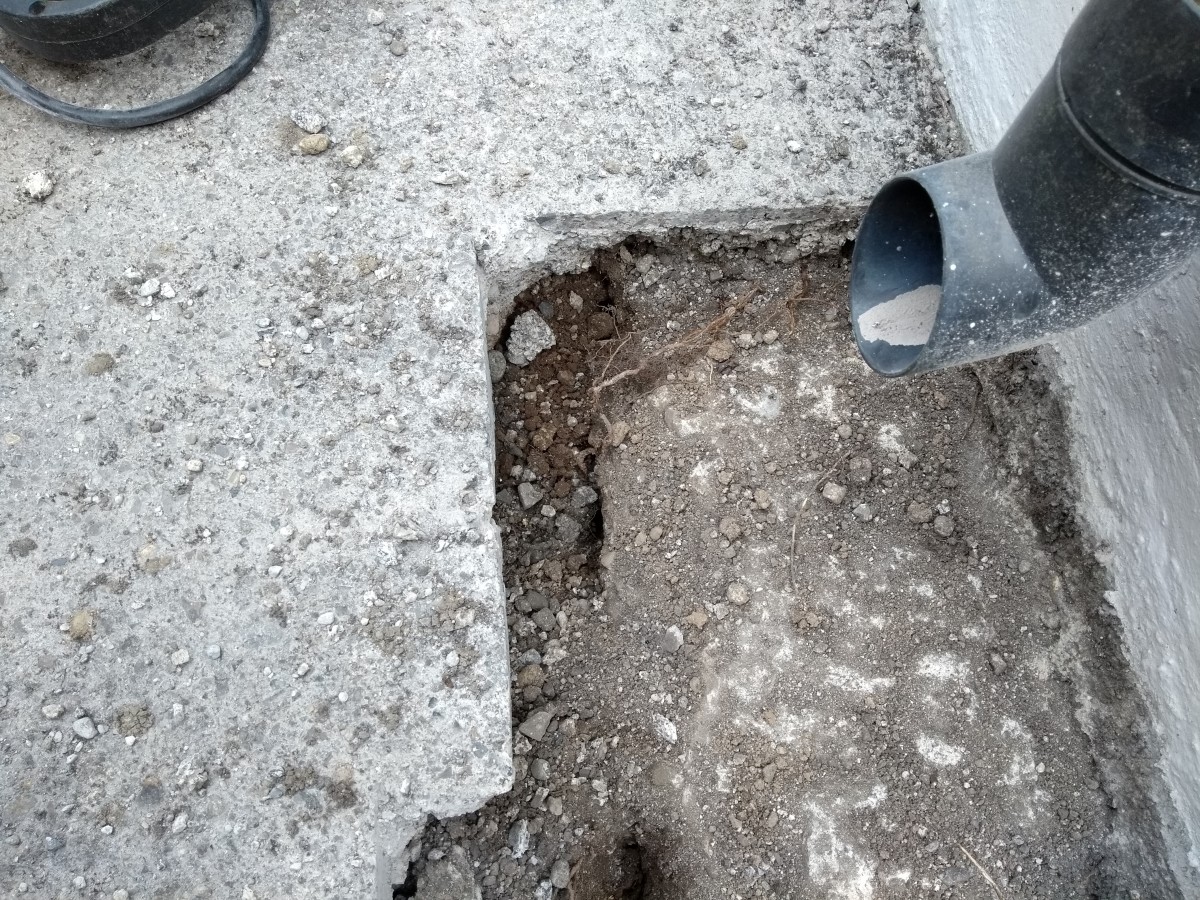 How to Build a Drywell With Hollow Concrete Blocks - HubPages