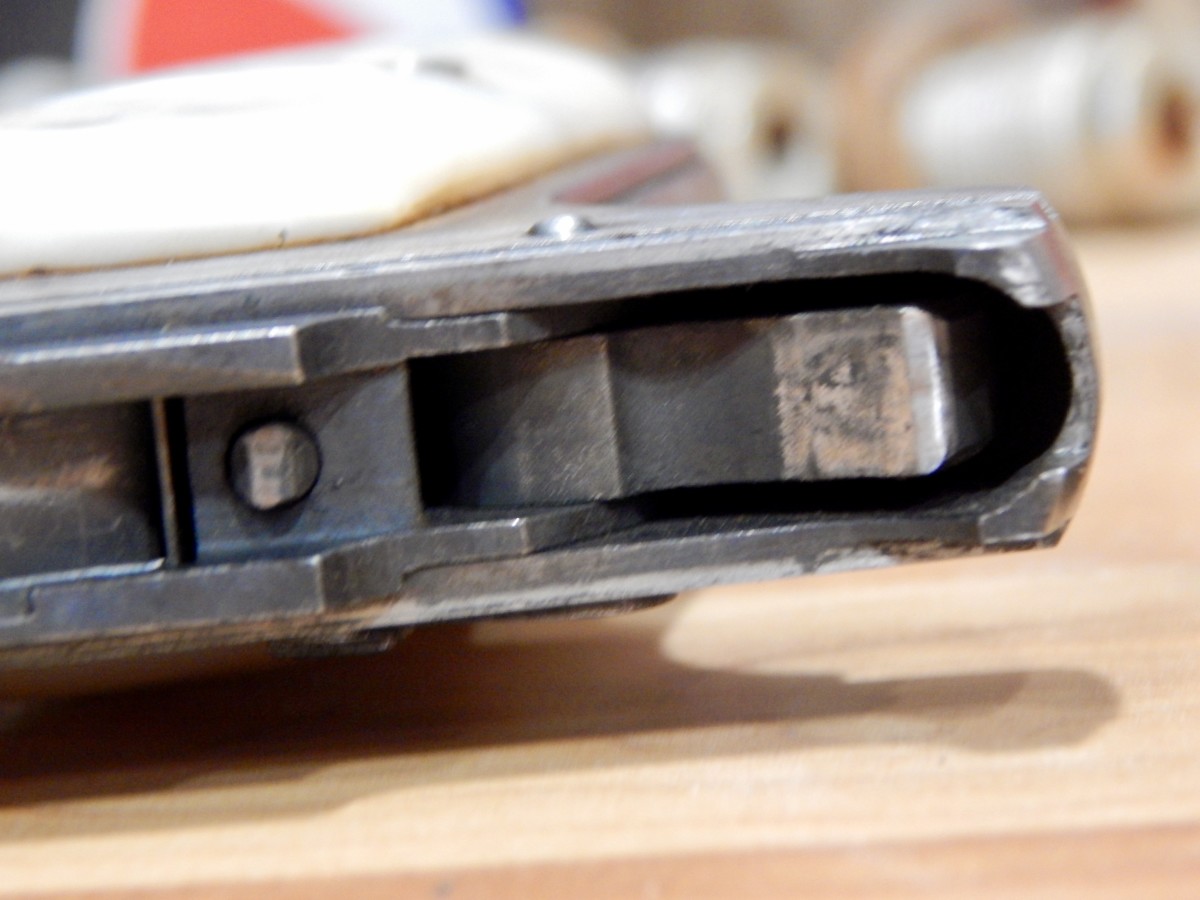 Review: 1903 Colt Pocket Hammerless 32 Handgun - HubPages