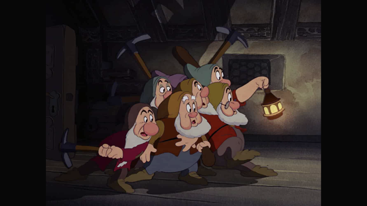 Movie Review: “Snow White and the Seven Dwarfs” - HubPages