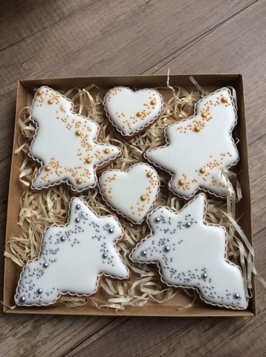 Easy to Make Christmas Sugar Cookies - HubPages