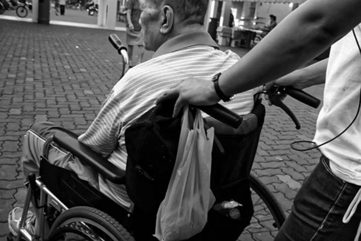 How to Become an Amazing Caregiver and Support Worker - HubPages