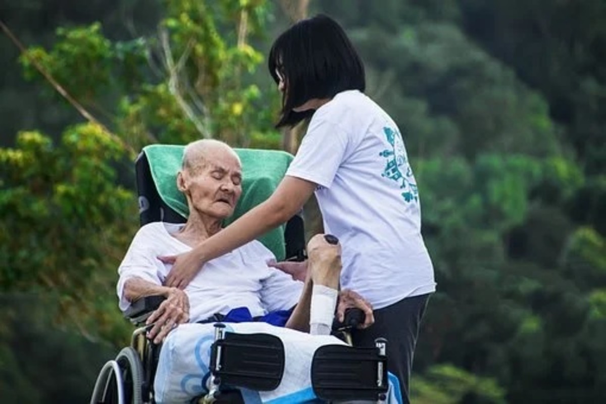 How to Become an Amazing Caregiver and Support Worker - HubPages