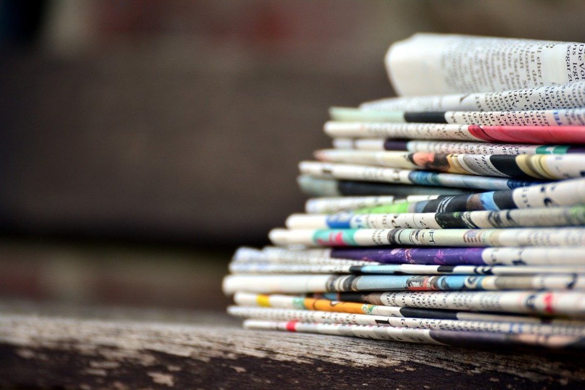 5 Advantages of Reading a Newspaper - HubPages