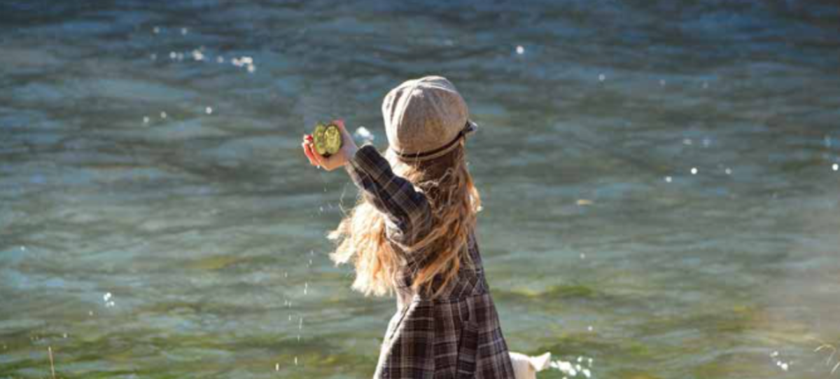 Why Do People Toss Coins Into a Lake or River or Fountain? - HubPages