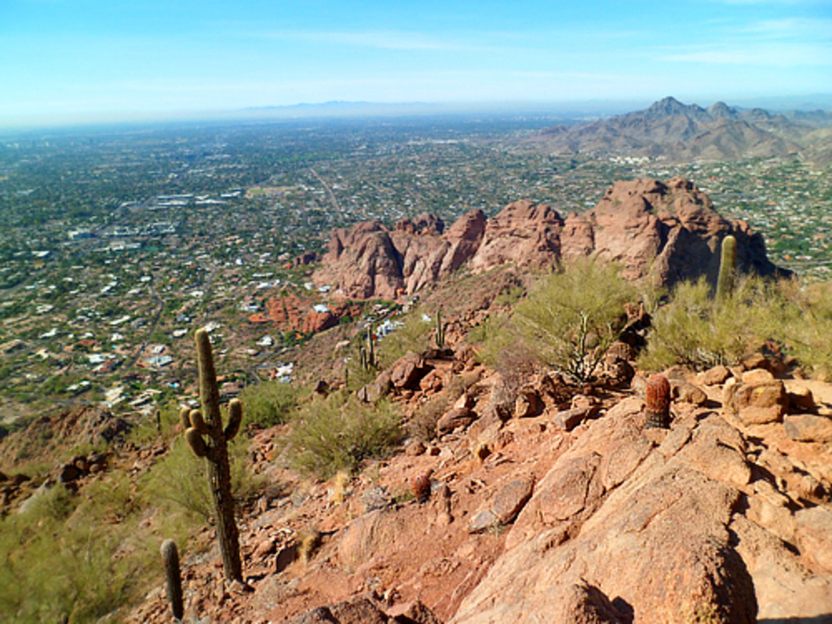 Ultimate Urban Hiking Experience: Camelback Mountain, Phoenix AZ - HubPages