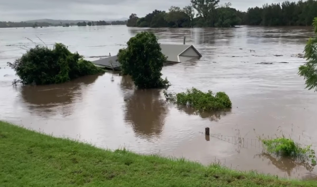 Pictures of The Hunter Flood March 2021 - HubPages