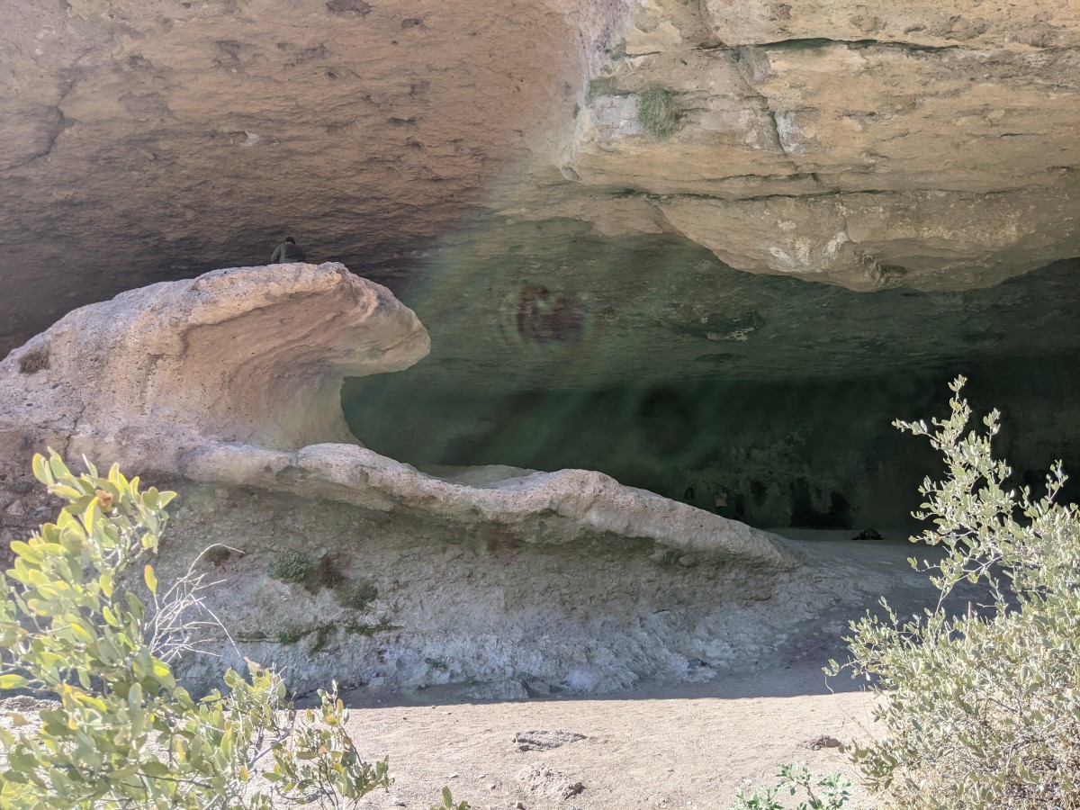 A Hike To Arizona’s Unusual Wave Cave - HubPages