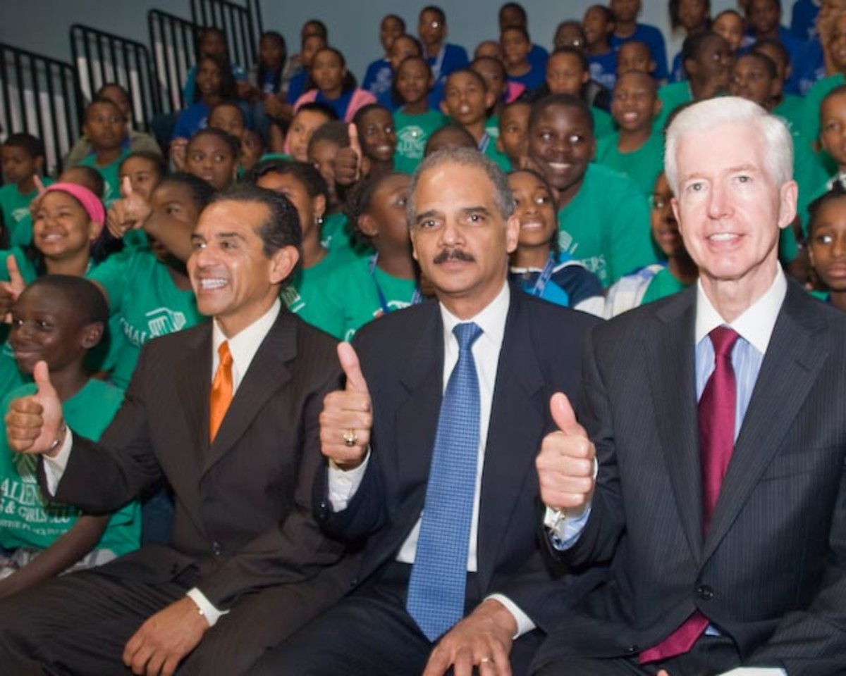 Eric Holder - HubPages