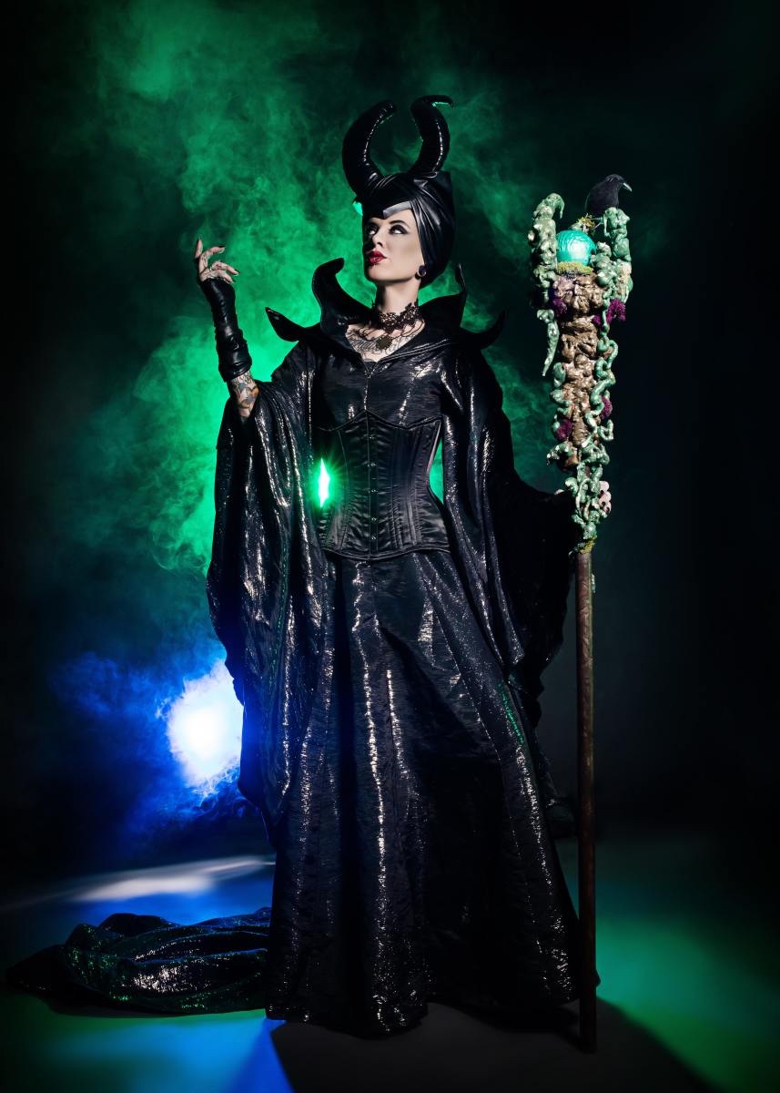 10 Things You Need to Know Before Going to Comic-Con - HobbyLark