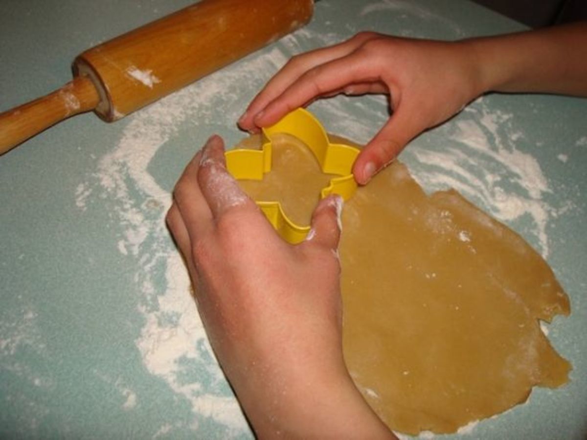 Rolled Cookie Cutter Cookies - HubPages