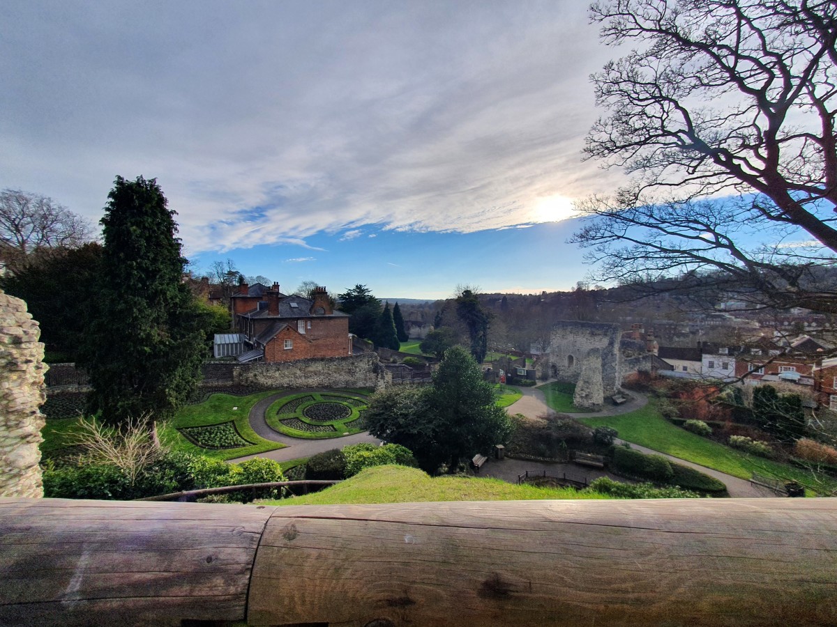 Guildford Historic Tour with University of Surrey - HubPages