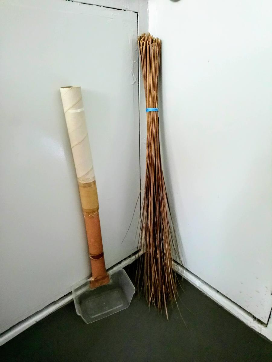 How to Create a Light Use Dustpan from Recyclables - HubPages