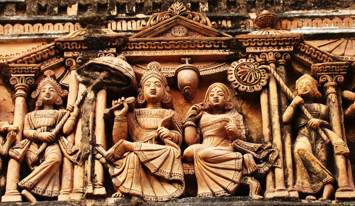 Workers of Different Professions in Bengal Temple Decorations - HubPages