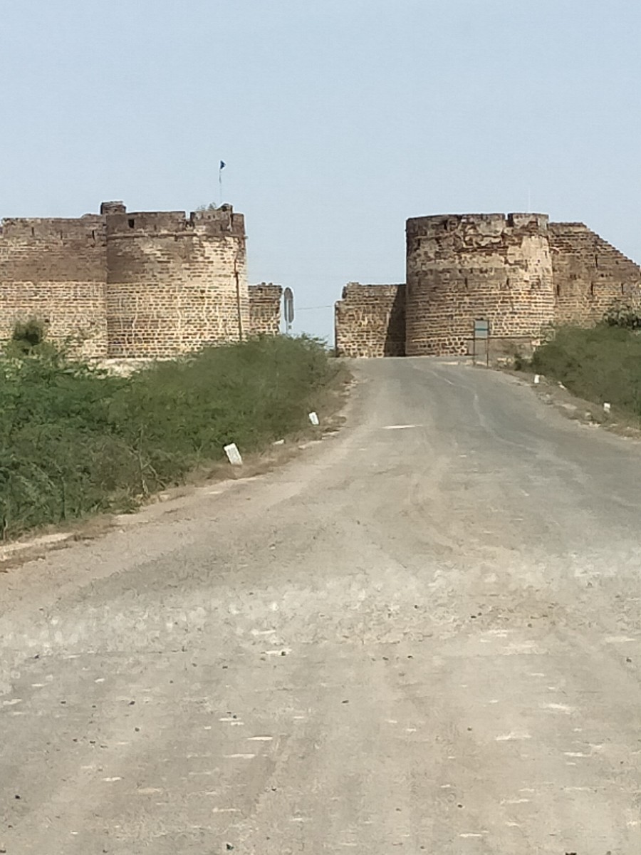 Lakhpat in Kutchch - a Semi-Ghost-Town With a Difference - HubPages