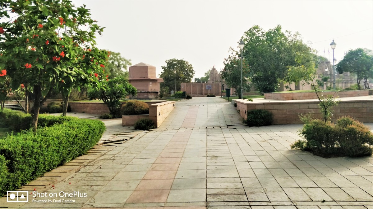 Bindu Sarovar - the Sacred Lake in Siddhpur, Gujarat, India - HubPages