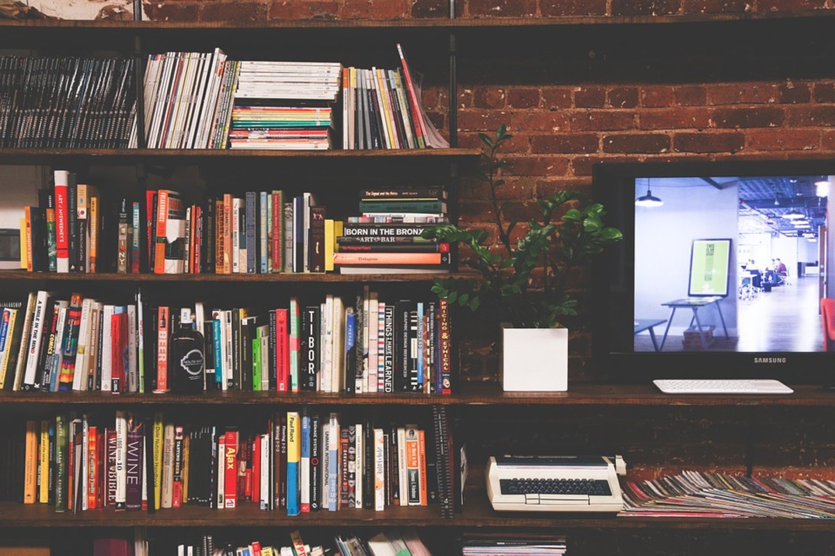 Top Six Reasons to Visit a Library - HubPages
