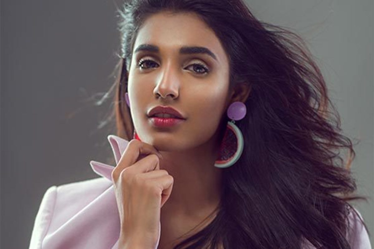 2021 Pakistan's 15 Most Popular Female Fashion Models - HubPages