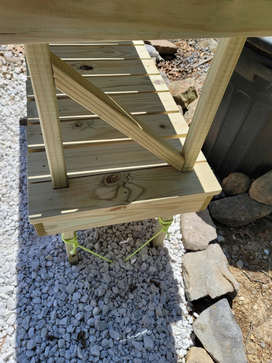 How to Build a Basic Outdoor Table With Two Tiers - HubPages