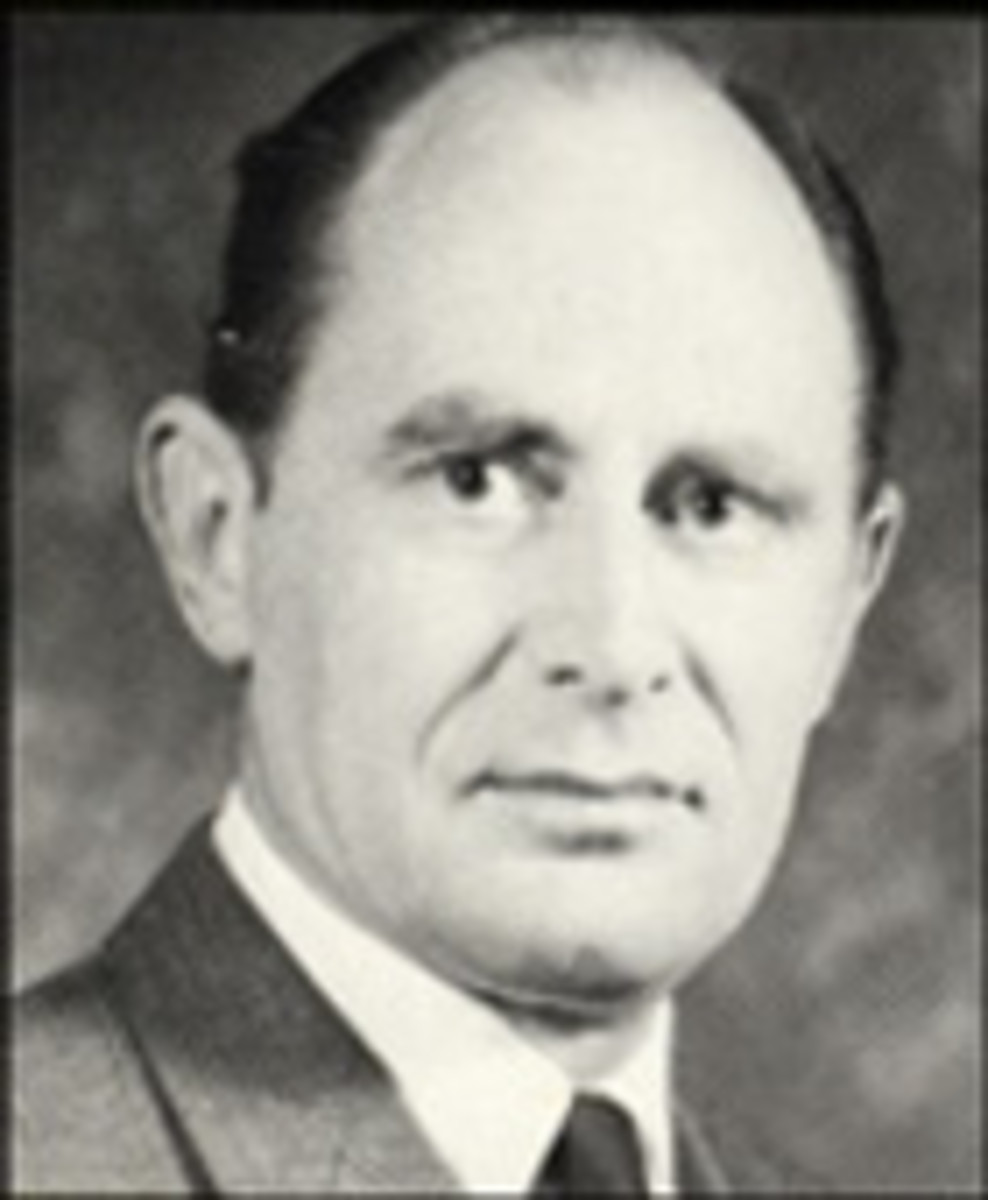 The True Power - Bilderberg,Trilateral Commission, CFR, Skull and Bones ...