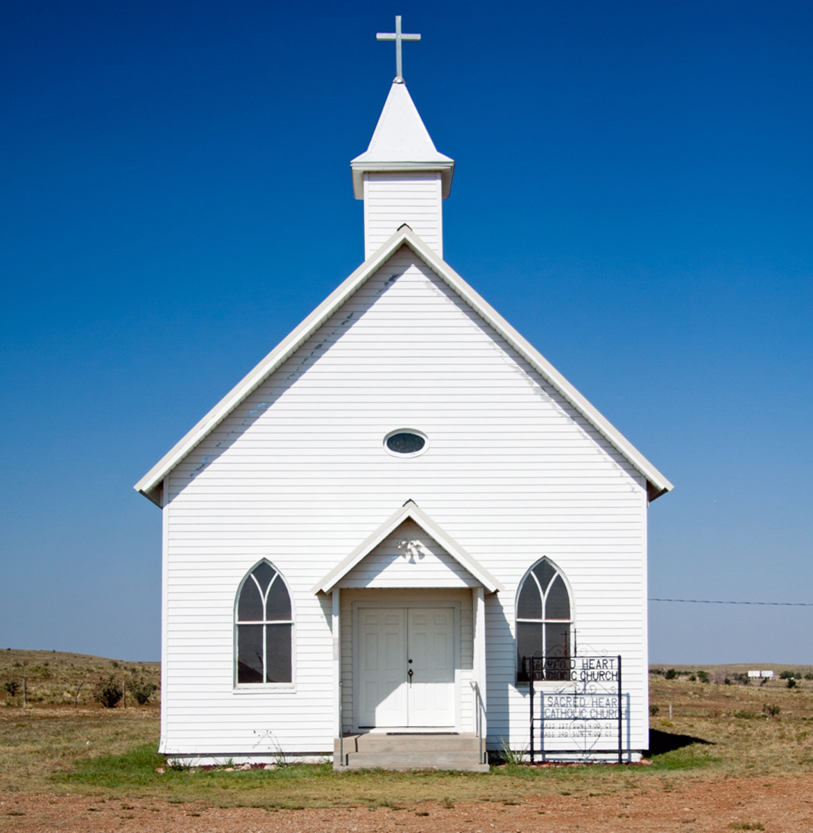 The Old Church of God in Williston, Florida: Memories Carved in Stone ...