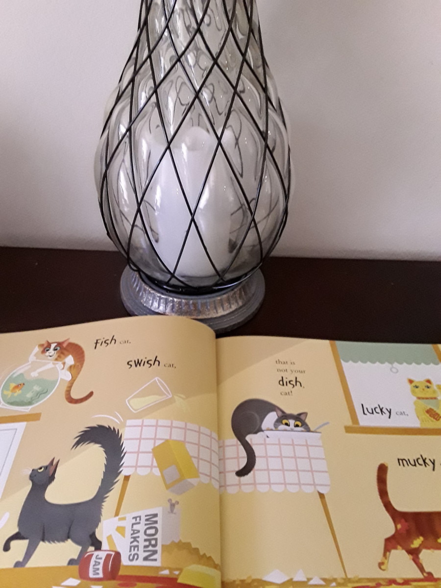 Numbers, Rhyming Words, and Fun With Cats and Dogs in Set of Picture ...