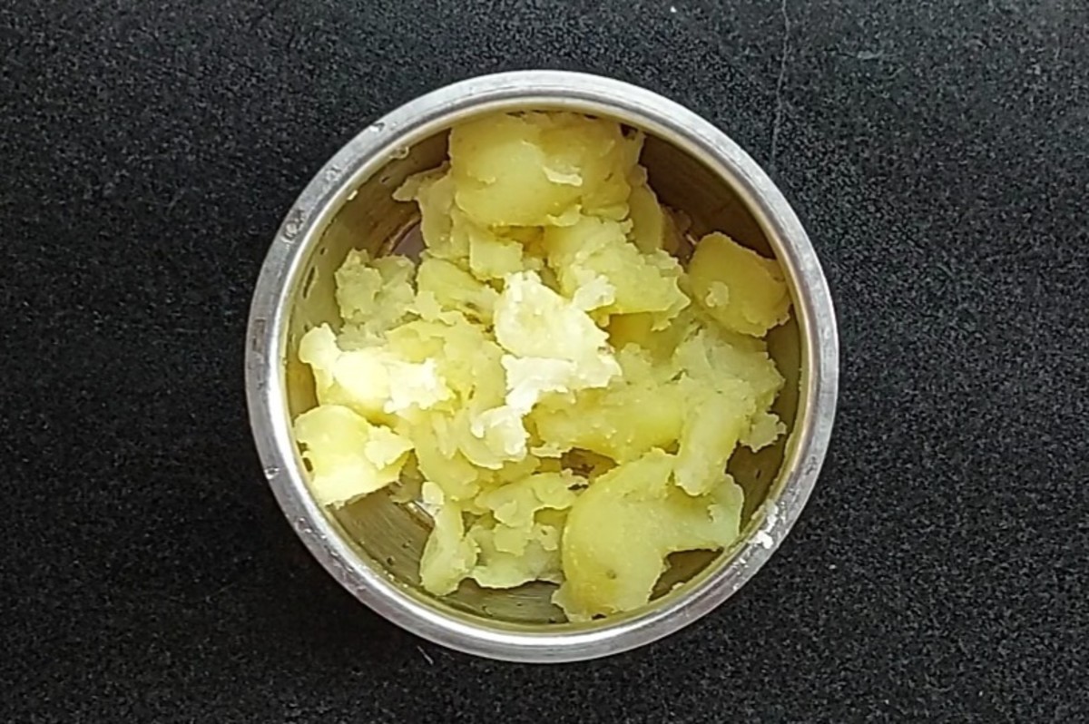Aloo (Potato) Raita Recipe: Tasty Indian Side Dish - HubPages
