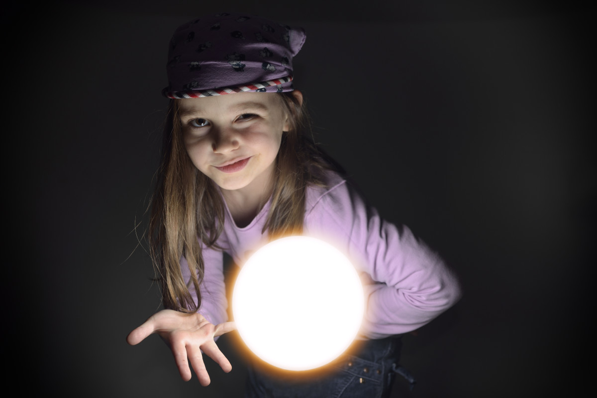 Little Girl Emphatically Points Out BFF “Ditto” In Video, but All She’s ...