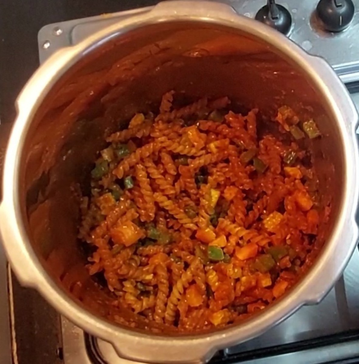How to Make Indian-Style Masala Vegetable Pasta in a Cooker - HubPages
