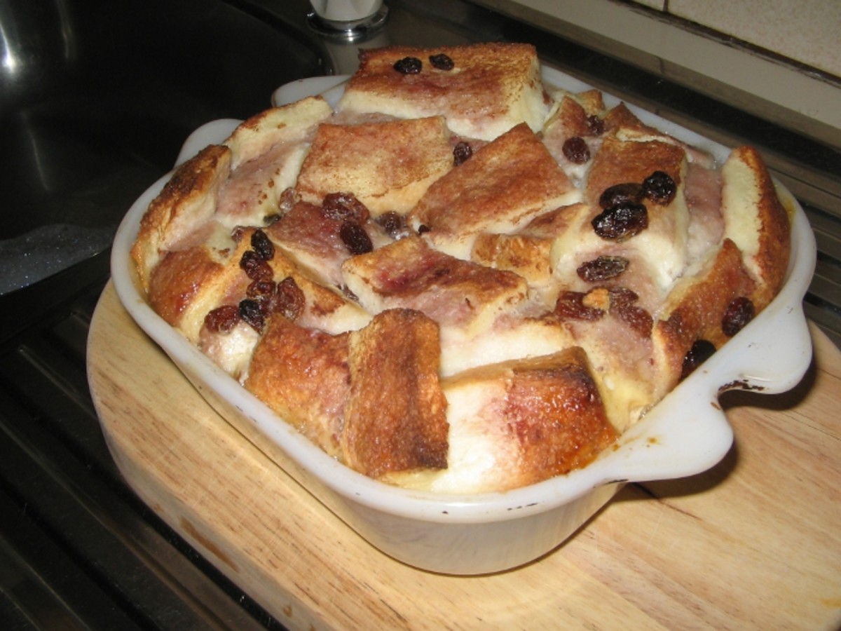 Bread and Jam Pudding Recipe with raspberry or apricot jam - HubPages