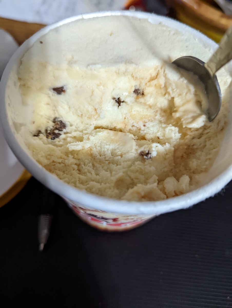 Rolo Ice Cream - a Mini Treat I Deserve - HubPages