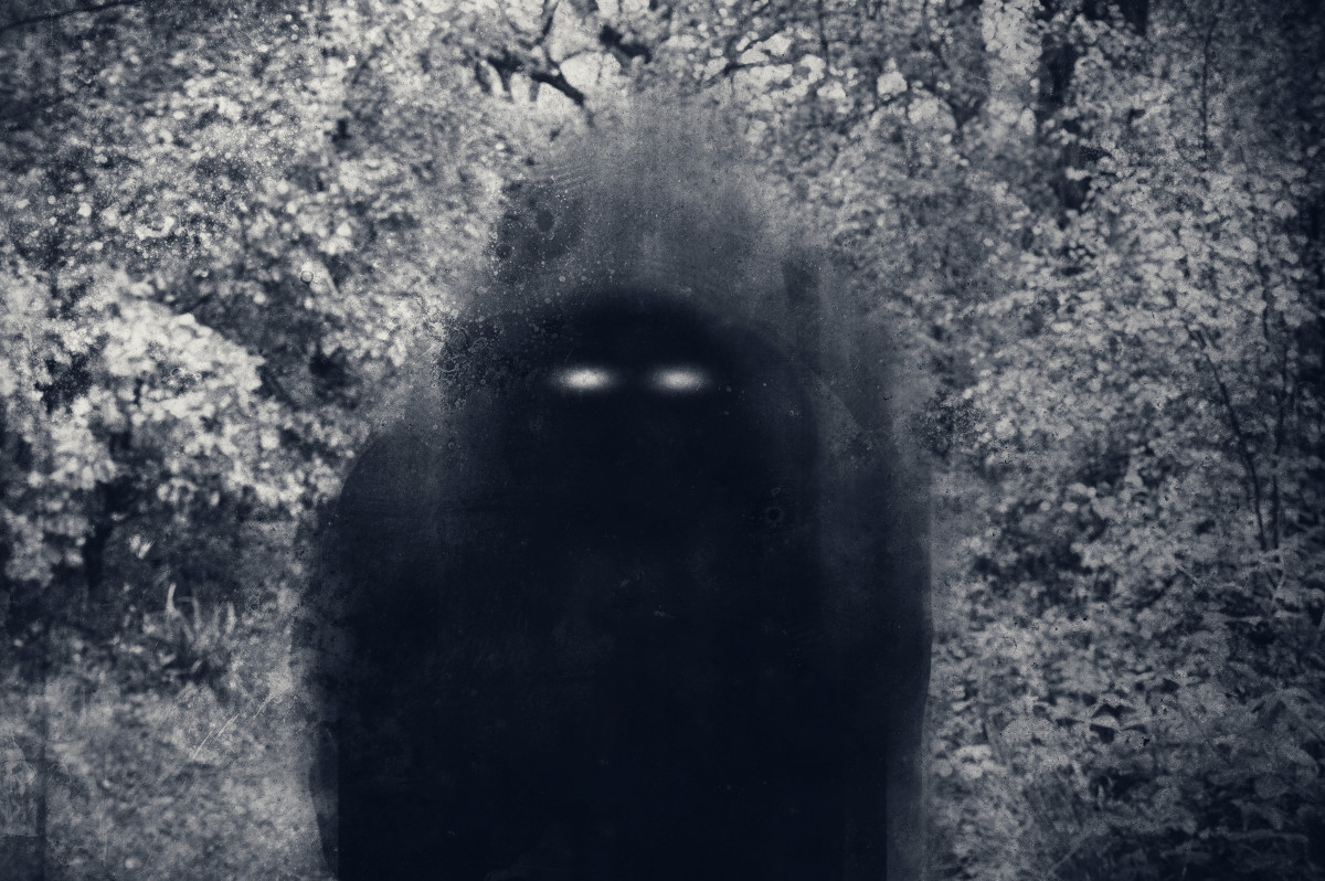 Appalachian Woman Shares Story of Mysterious Mist Figure Who Used to ...