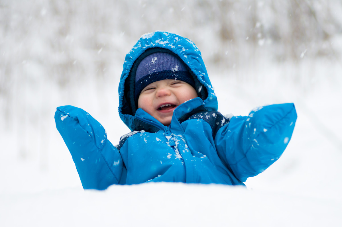 Indigenous Family Shares the Navajo Tradition of Giving Their Toddler a ...