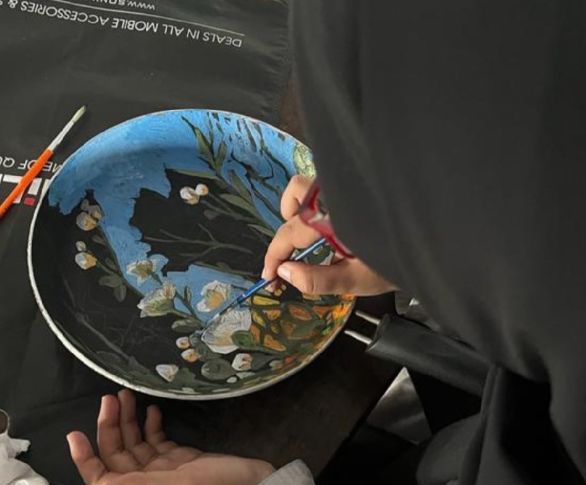 A Poem by A Pan-Artist in Memory of a Burnt Sauce-Pan - LetterPile