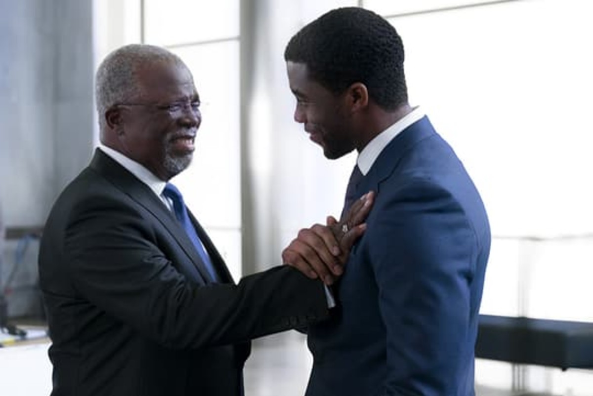 Black Panther: Wakanda Forever Is a Loving Tribute to Chadwick Boseman ...