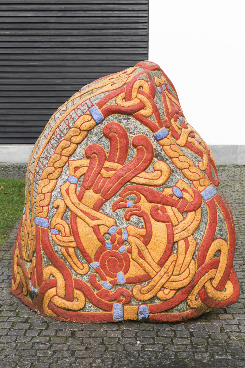 Ancient Viking Hall of Harald Bluetooth’s Reign Discovered Near ...
