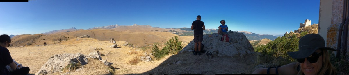 The Fortress of Rocca Calascio in Abruzzo, Italy - HubPages