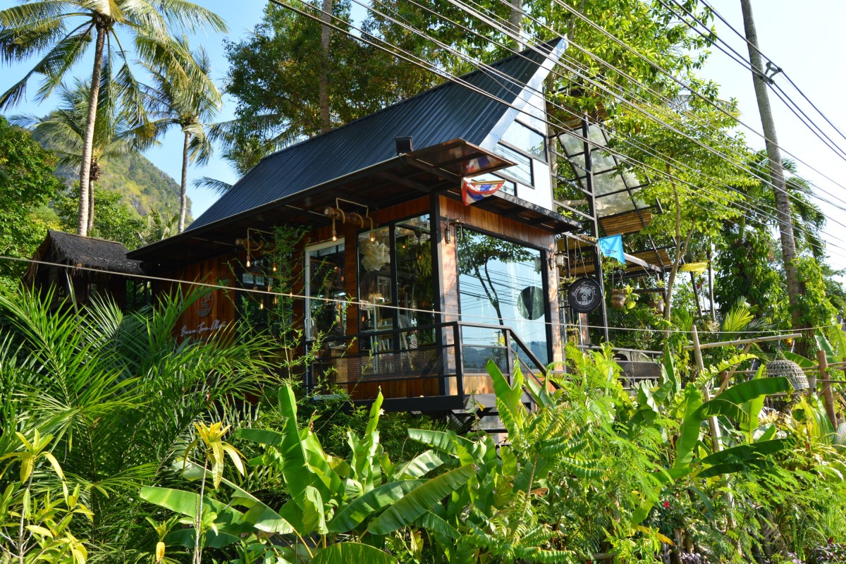 Thai Island of Koh Samui: Palm Forests, Perfect Beaches and a Magical ...