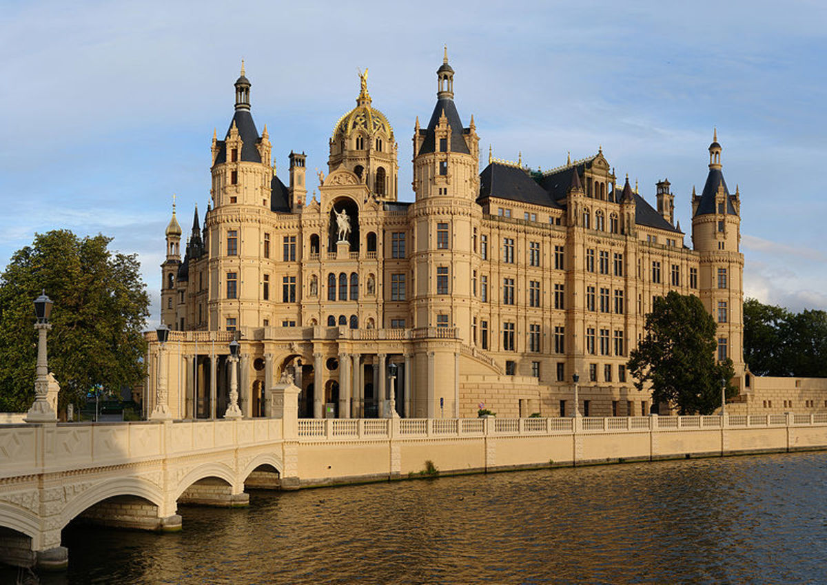 Top 10 Most Beautiful Castles in Germany - HubPages