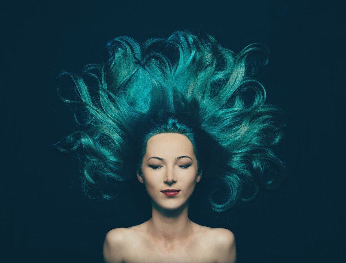 Psychic Claims Seeing Colors Behind Closed Eyes May Have Significance ...