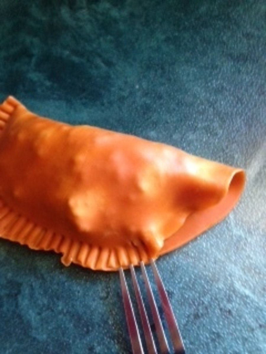 Beef Turnovers With Cheese (Pastellillos De Carne Molida Y Queso ...
