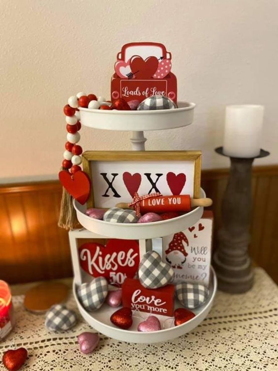 100+ Super Romantic Valentines Decorations on a Budget - HubPages