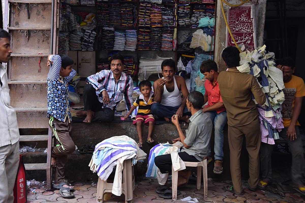 Dharavi, Mumbai: Development, Economy and Life in the Slum - Owlcation