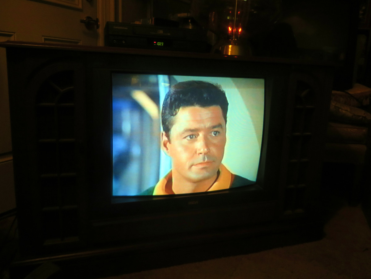 1996 RCA Color Track Plus Color Console G27352DT & Two Amazing 1980s ...