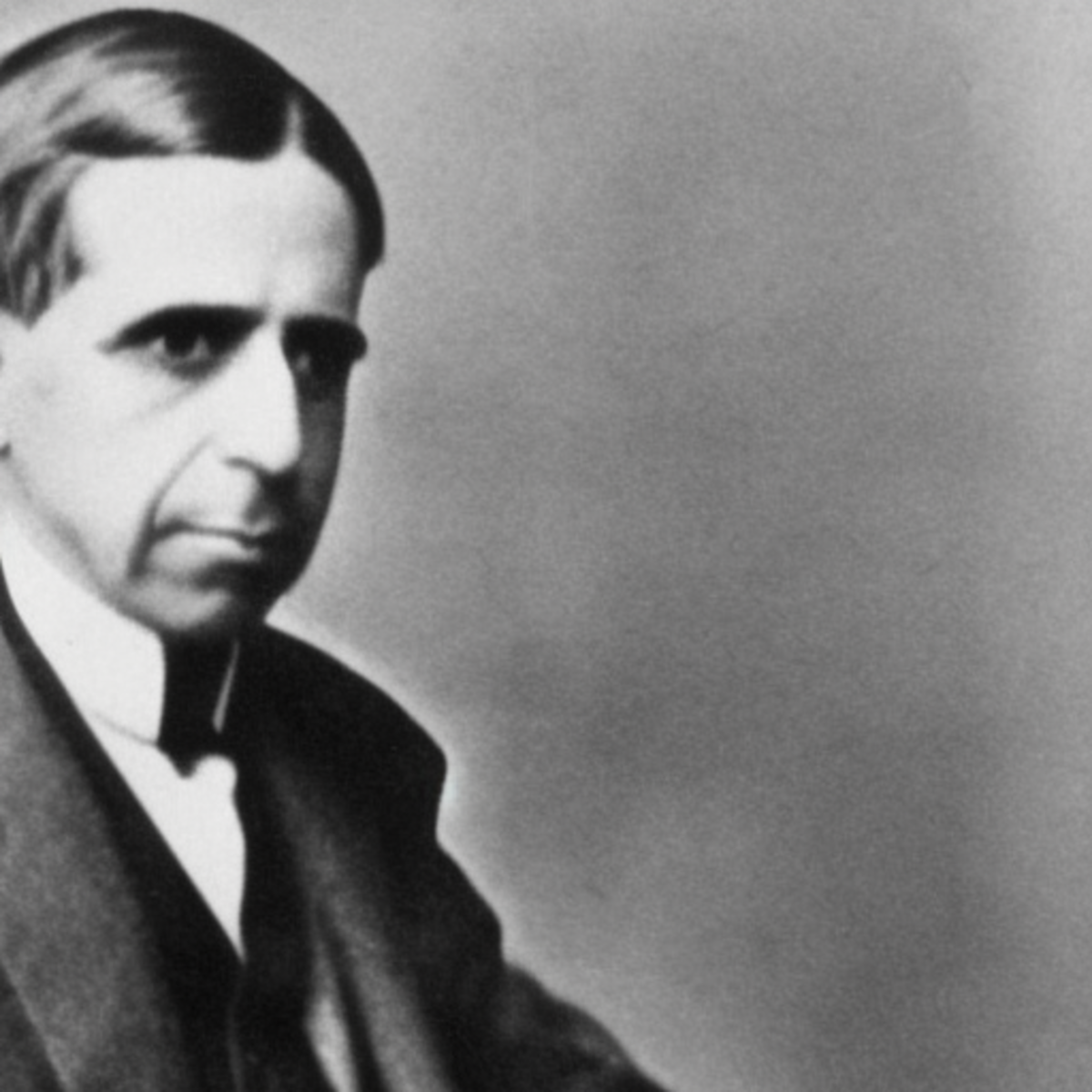 The Great Ponzi: The Rise and Fall of a Mastermind Con Artist - HubPages