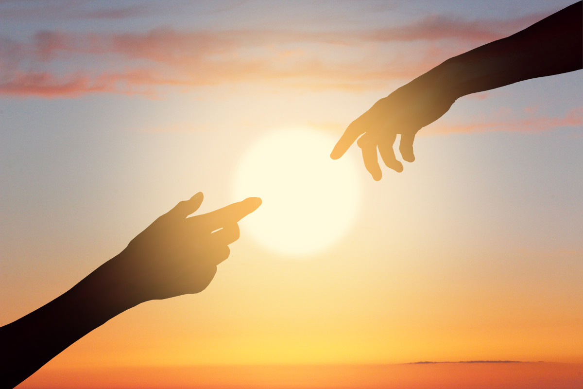 The Concept of "Soul Families" in Reincarnation - HubPages