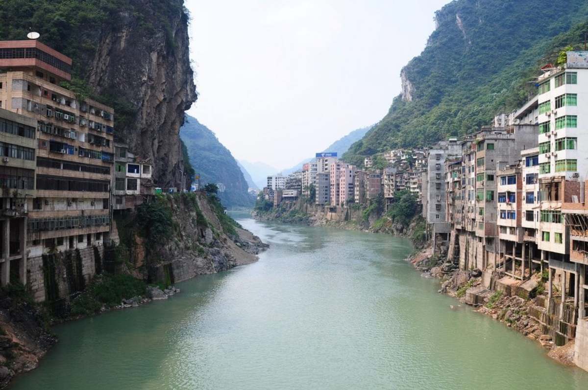 Exploring the Narrowest City in the World: A Visit to Yanjin - HubPages