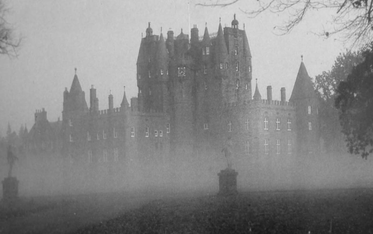 A Guide to the Most Haunted Locations in Europe - HubPages