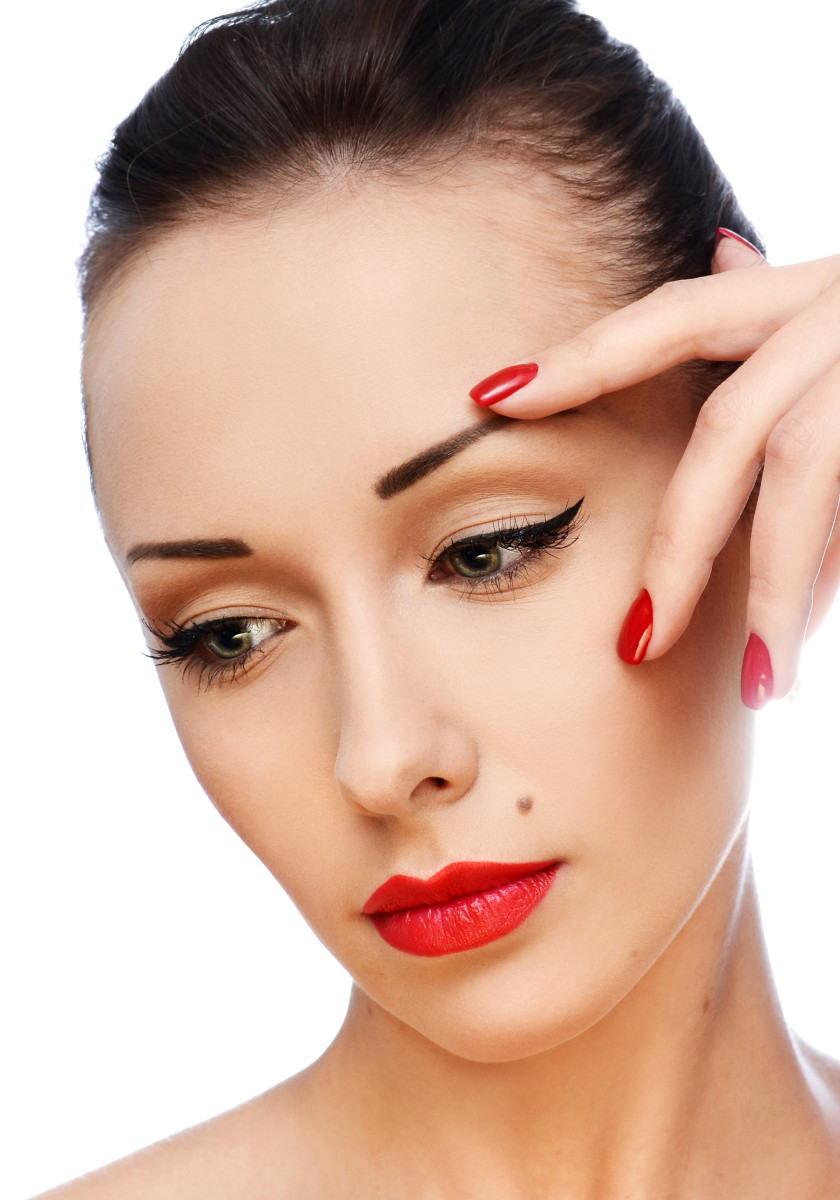 Woman Provides Evidence That the Gemini Beauty Spot Is Real - HubPages