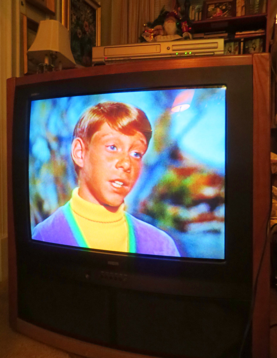 1998 RCA Colortrak Television Model G32643sk, RCA Chassis CTC187CN3 ...